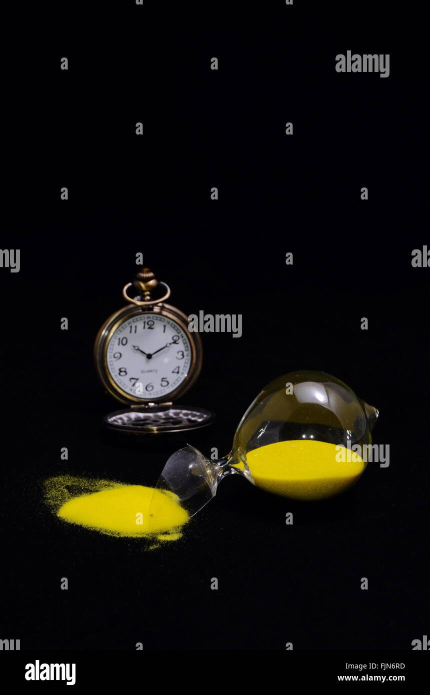 Broken Glass Hourglass Stock Photo - Alamy
