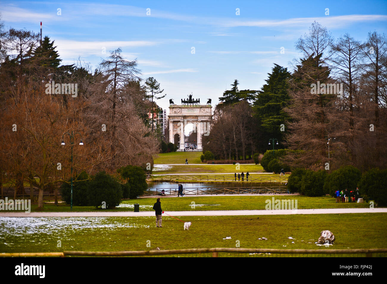 City elevated park hi-res stock photography and images - Alamy