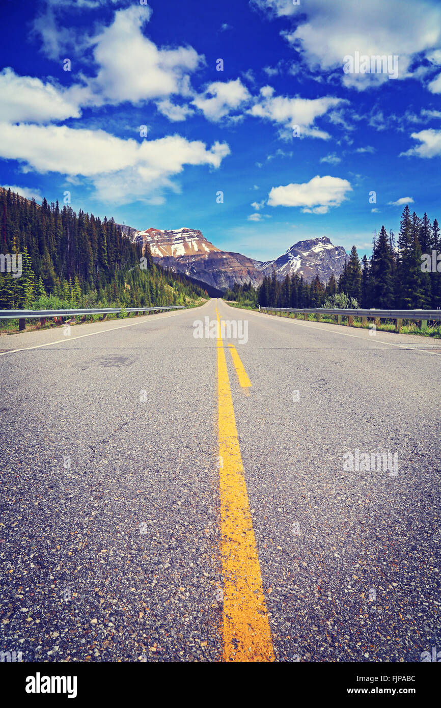 Scenic Open Road Stock Photo - Alamy