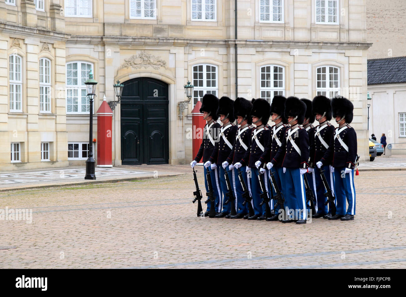 Octagonal courtyard amalienborg slotsplads hi-res stock photography and images - Alamy
