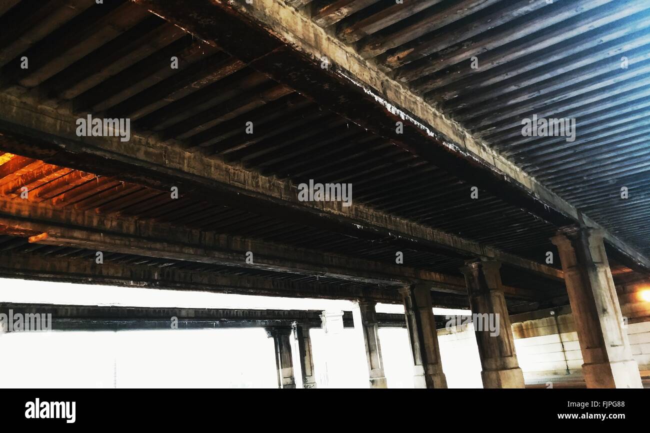 Columns For Support Of Ceiling In Building Stock Photo - Alamy