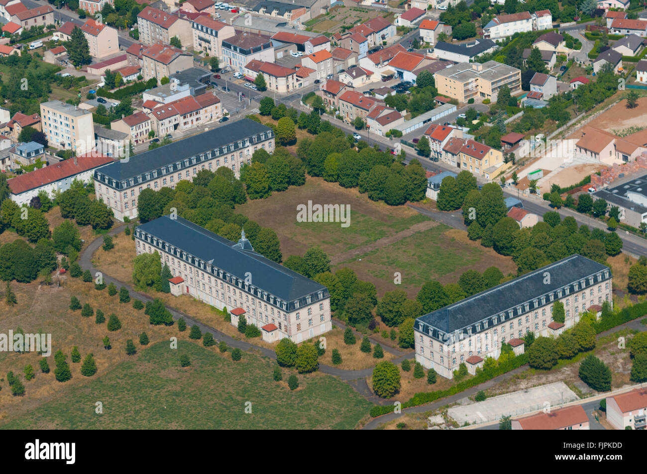 Meuse (55), ville de Verdun, caserne Miribel (vue aerienne) // France ...