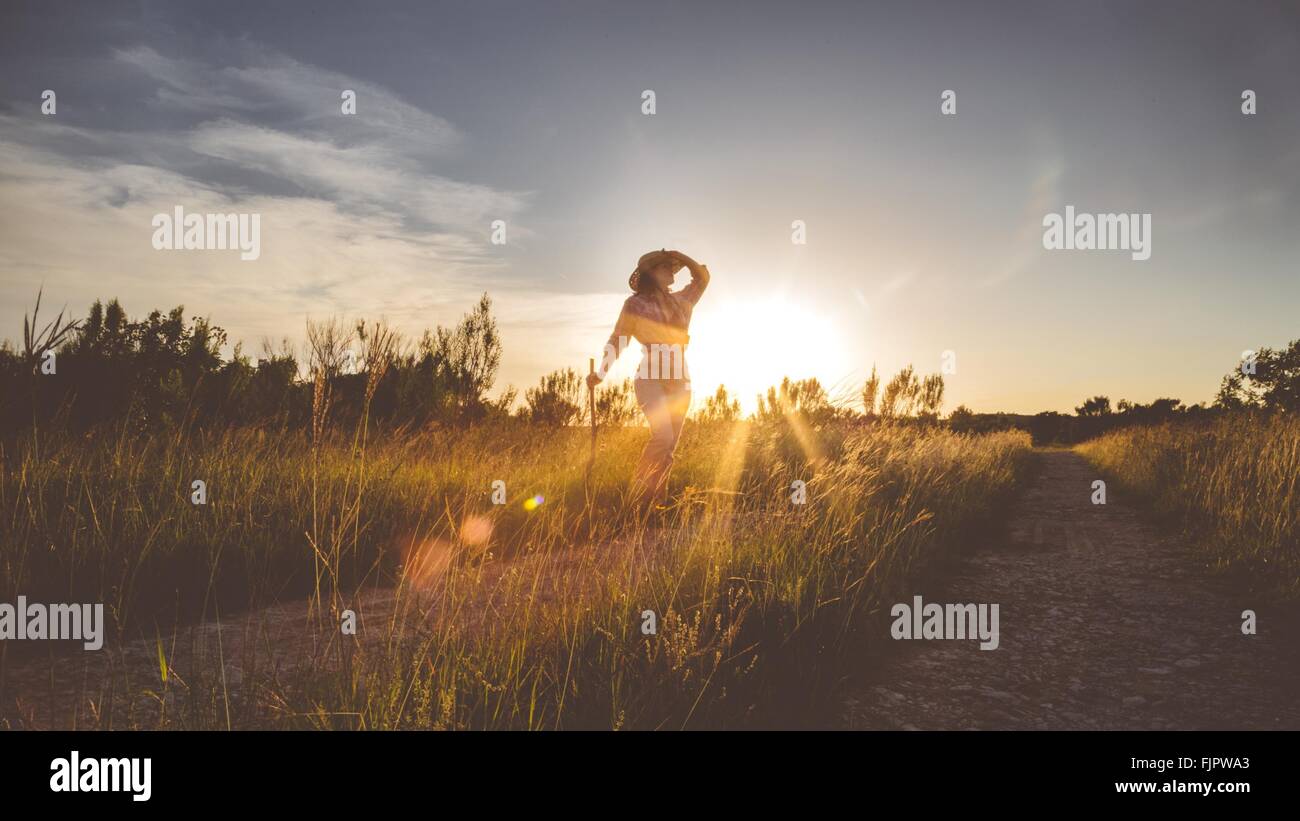 Woman posing hi-res stock photography and images - Alamy