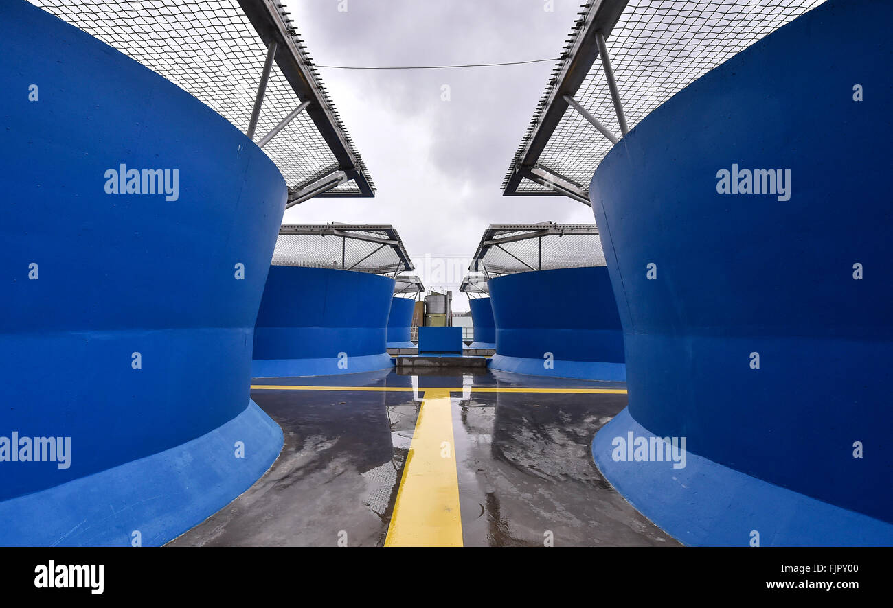 Presentation of new cooling ventilator towers that are now tested at ...