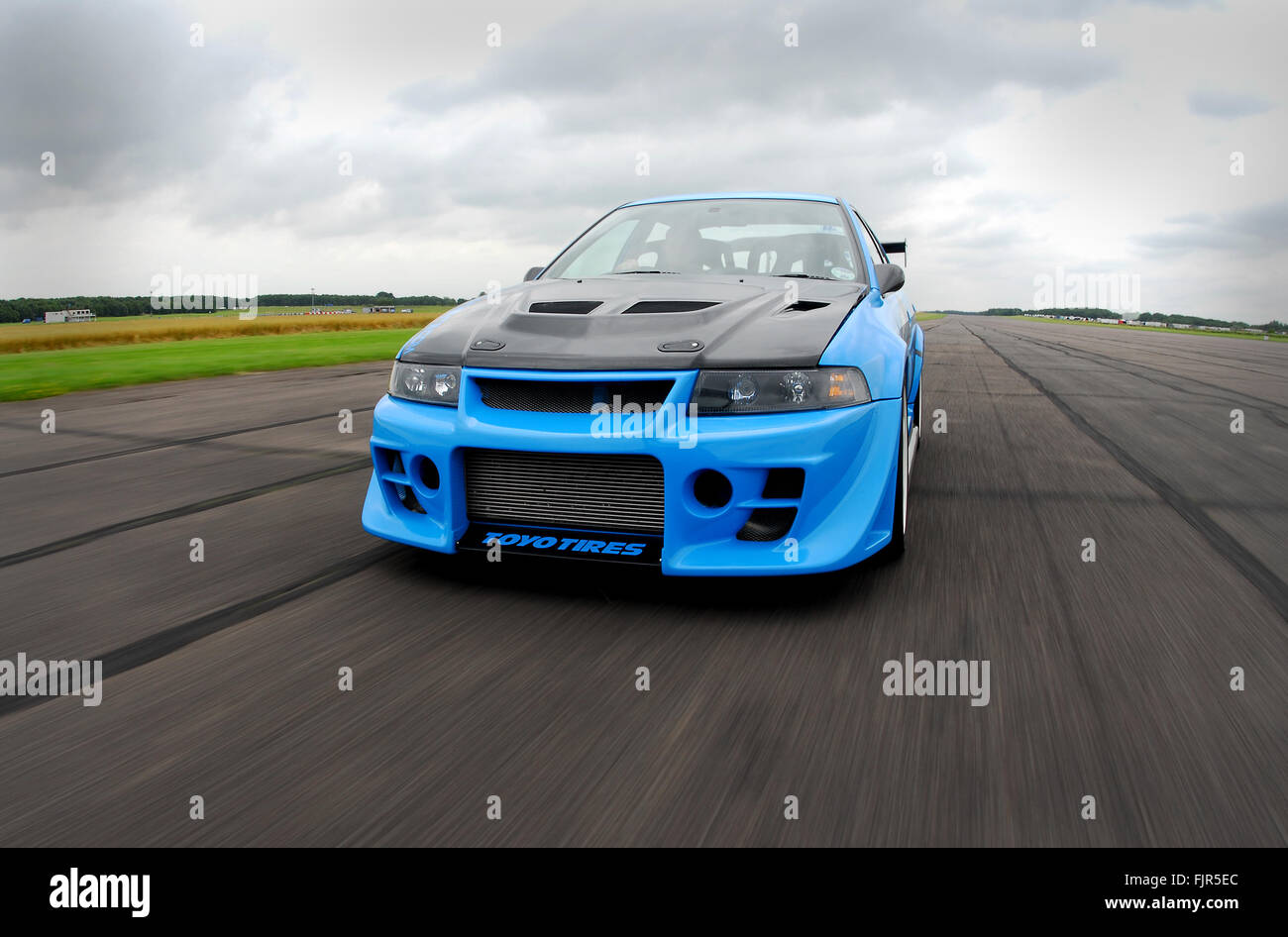 Evo tracking High Resolution Stock Photography and Images - Alamy