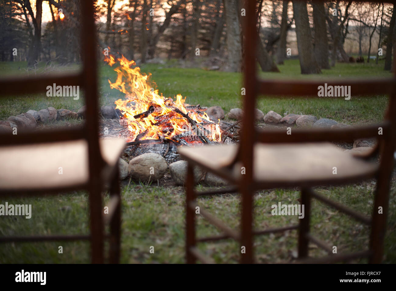 Backyard bonfire fire pit Stock Photo - Alamy