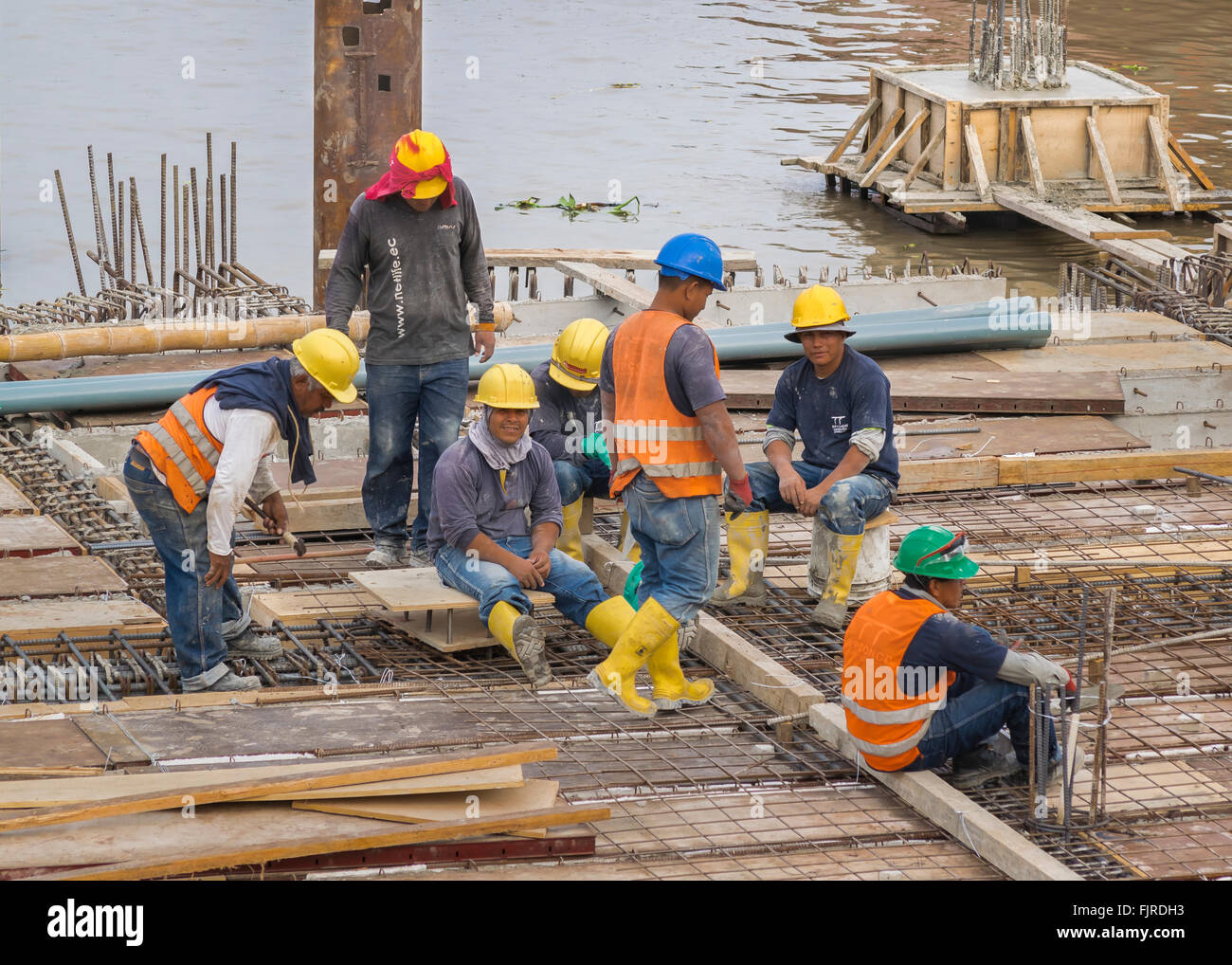 Guayaquil ecuador construction hi-res stock photography and images - Alamy