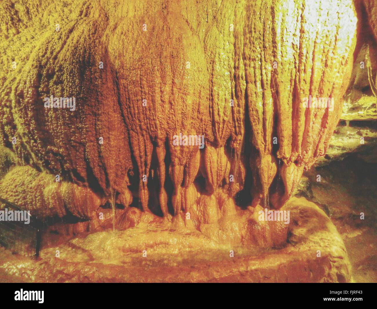 Gold cave hi-res stock photography and images - Alamy