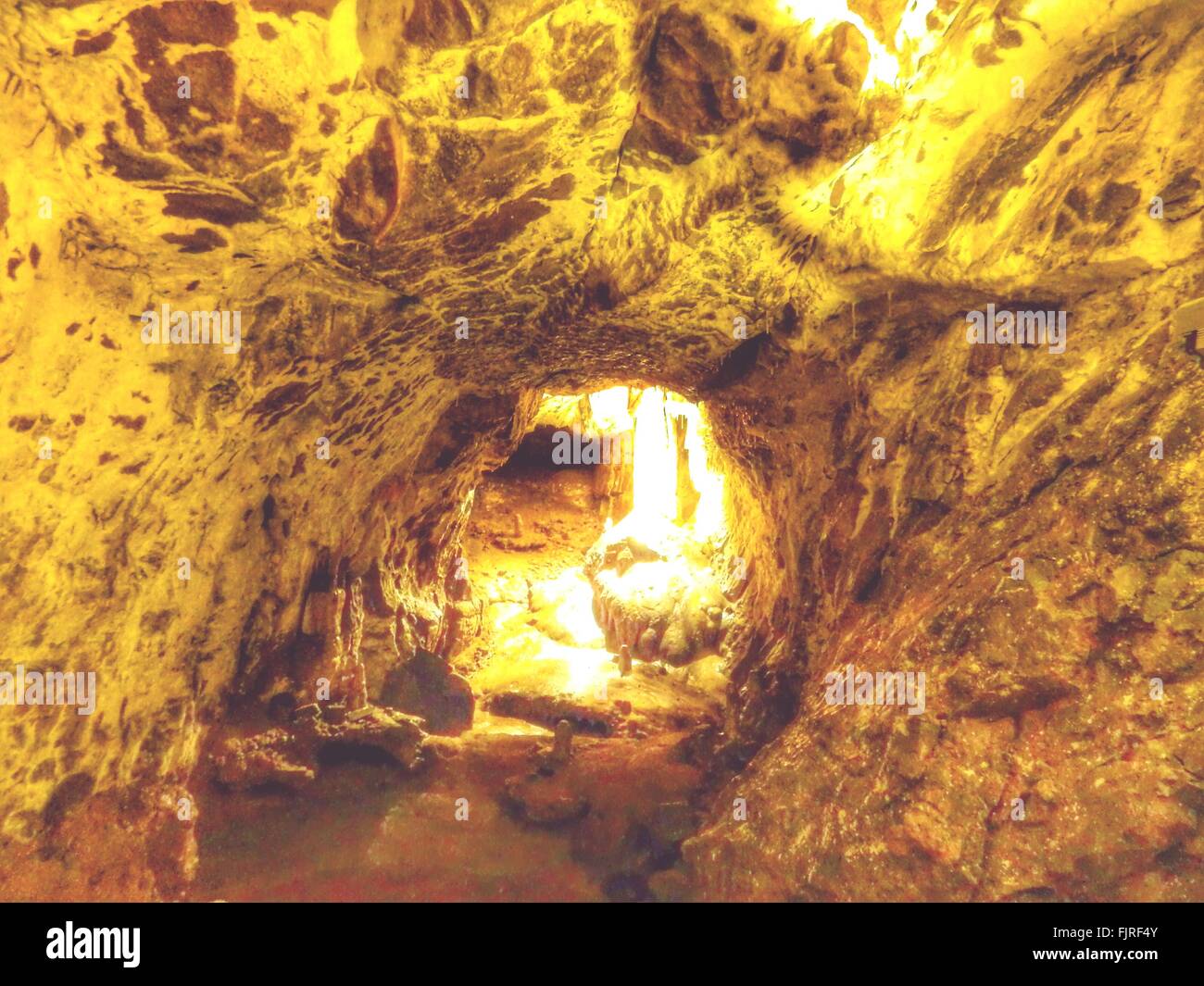 Cave of gold hi-res stock photography and images - Alamy