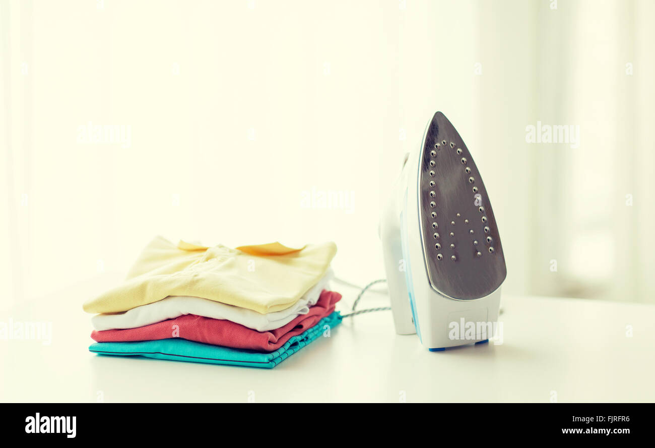 Iron clothes hi-res stock photography and images - Alamy