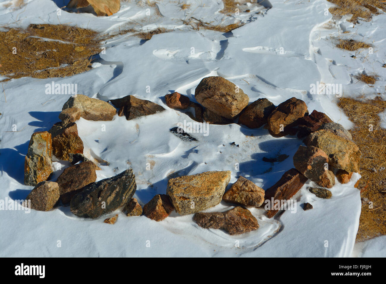 Rock fire pit hi-res stock photography and images - Alamy
