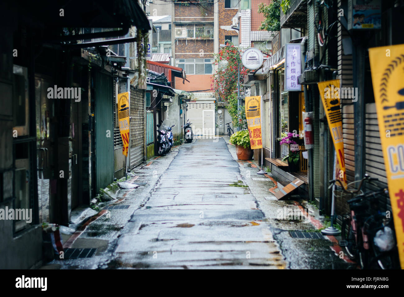 A narrow alley in the Zhongzheng District, in Taipei, Taiwan Stock ...