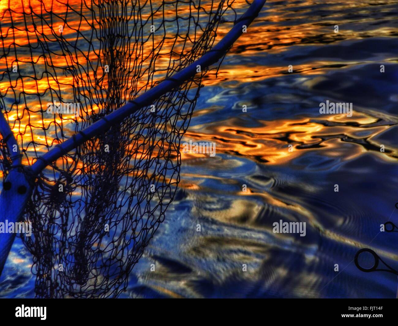 The net water hi-res stock photography and images - Alamy