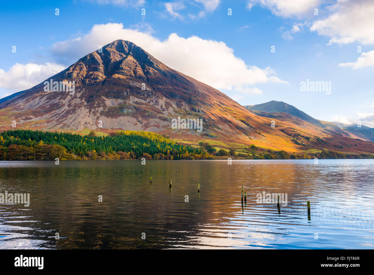 Grasmoor overlooking Crummock Water in the Lake District National Park ...