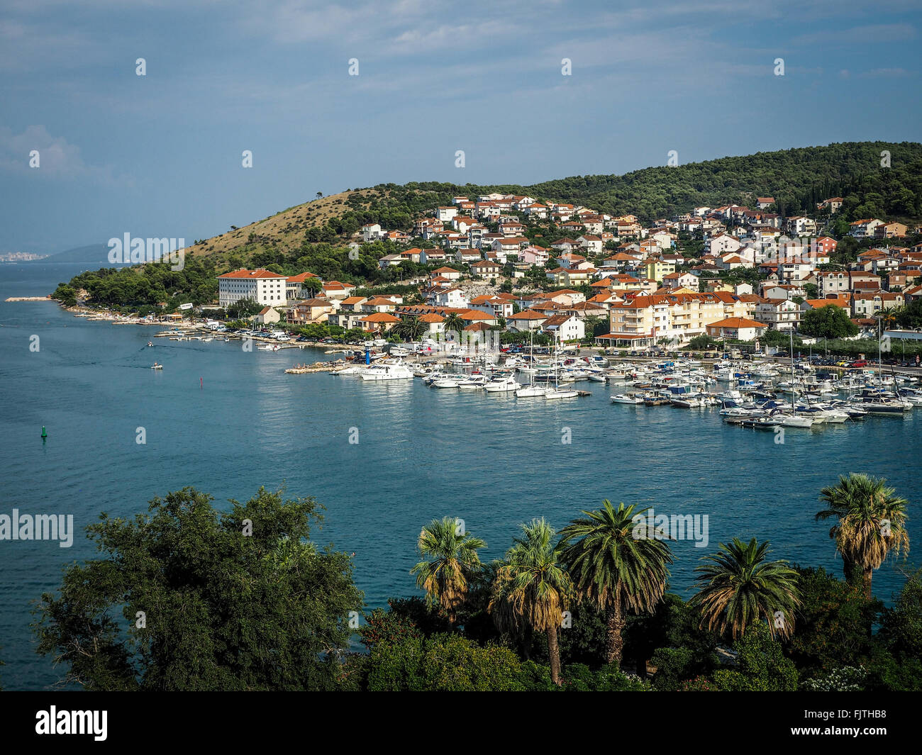 Calm sea town hi-res stock photography and images - Alamy