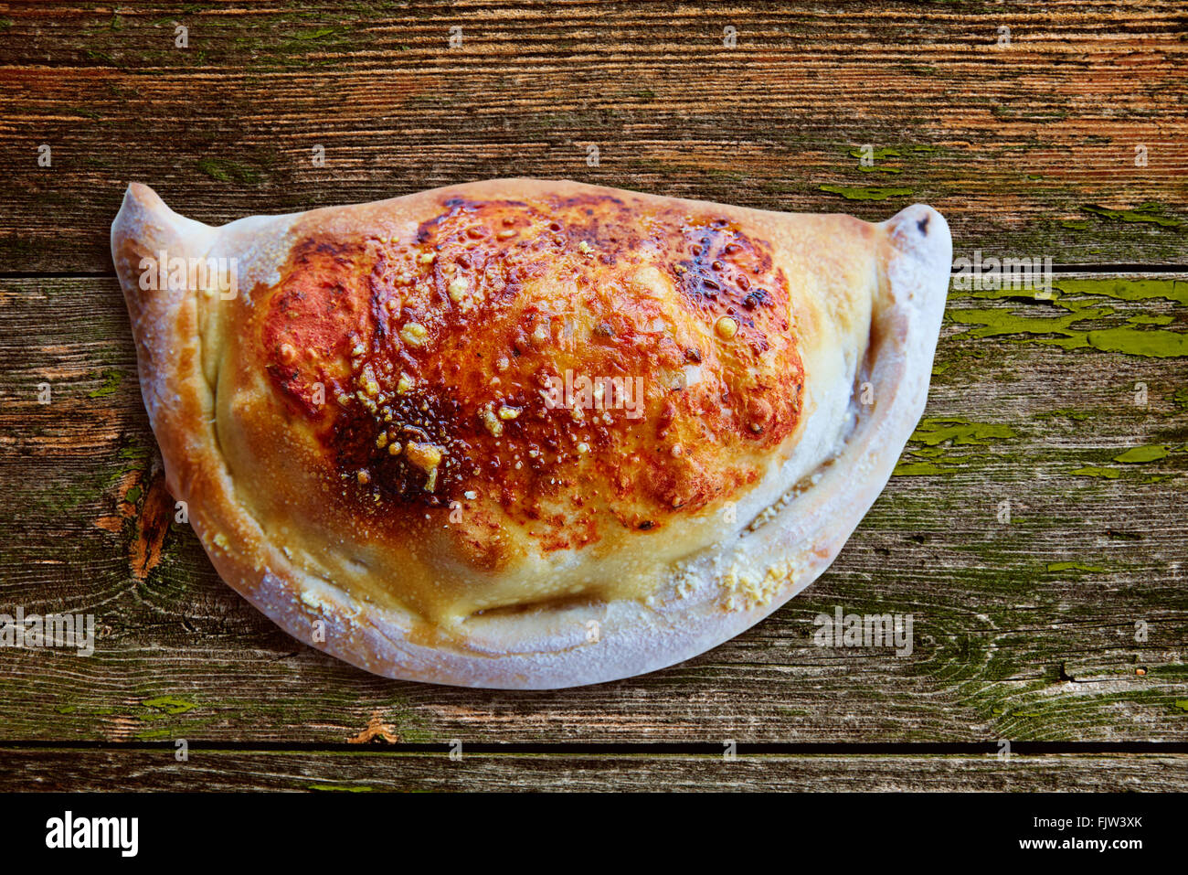 Calzone hi-res stock photography and images - Alamy