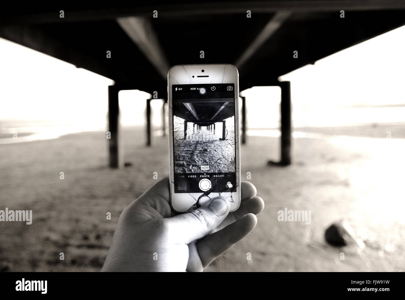 Shot through screen hi-res stock photography and images - Alamy