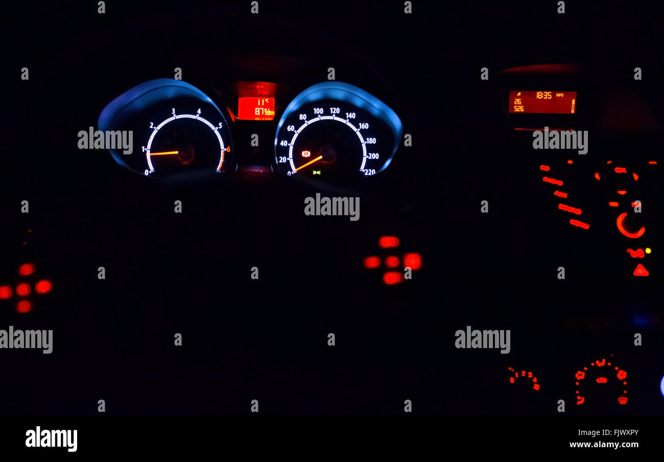 Car instrument panel hi-res stock photography and images - Alamy