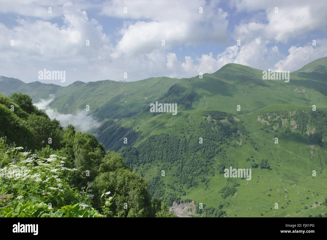 Landscape on Georgian Military Highway between Gudauri and Jvari Pass ...