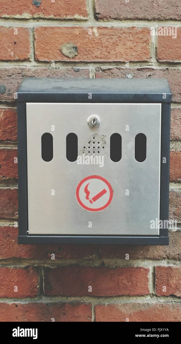Ashtray No Smoking Sign High Resolution Stock Photography and Images ...
