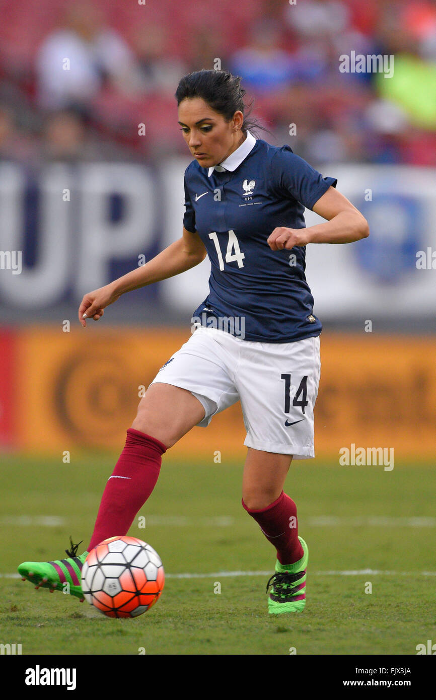 Tampa, Florida, USA. 3rd Mar, 2016. French forward Louisa Necib (14) in ...