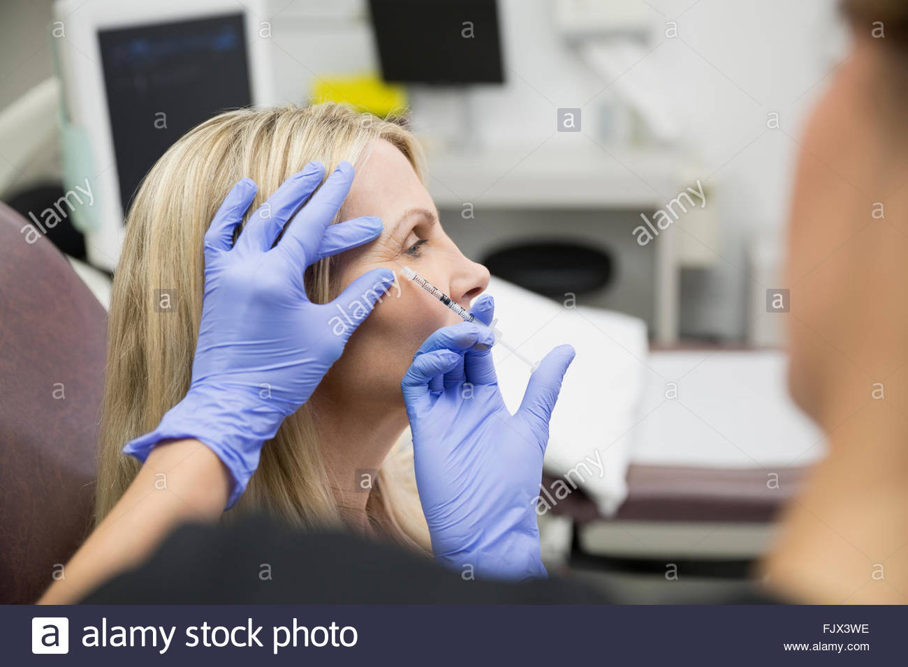 Nurse injection self hi-res stock photography and images - Alamy