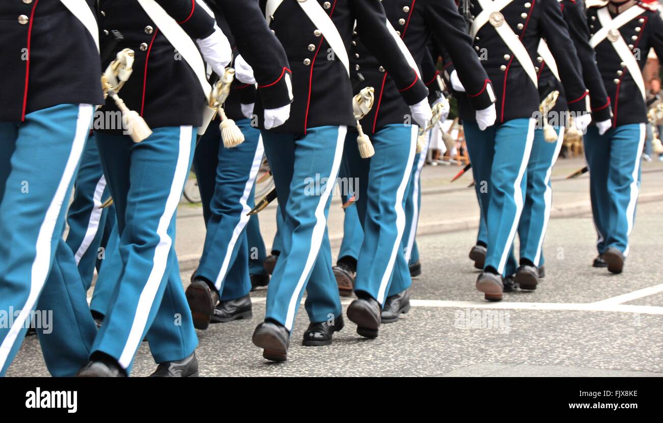 Army walking army soldier military marching hi-res stock photography ...