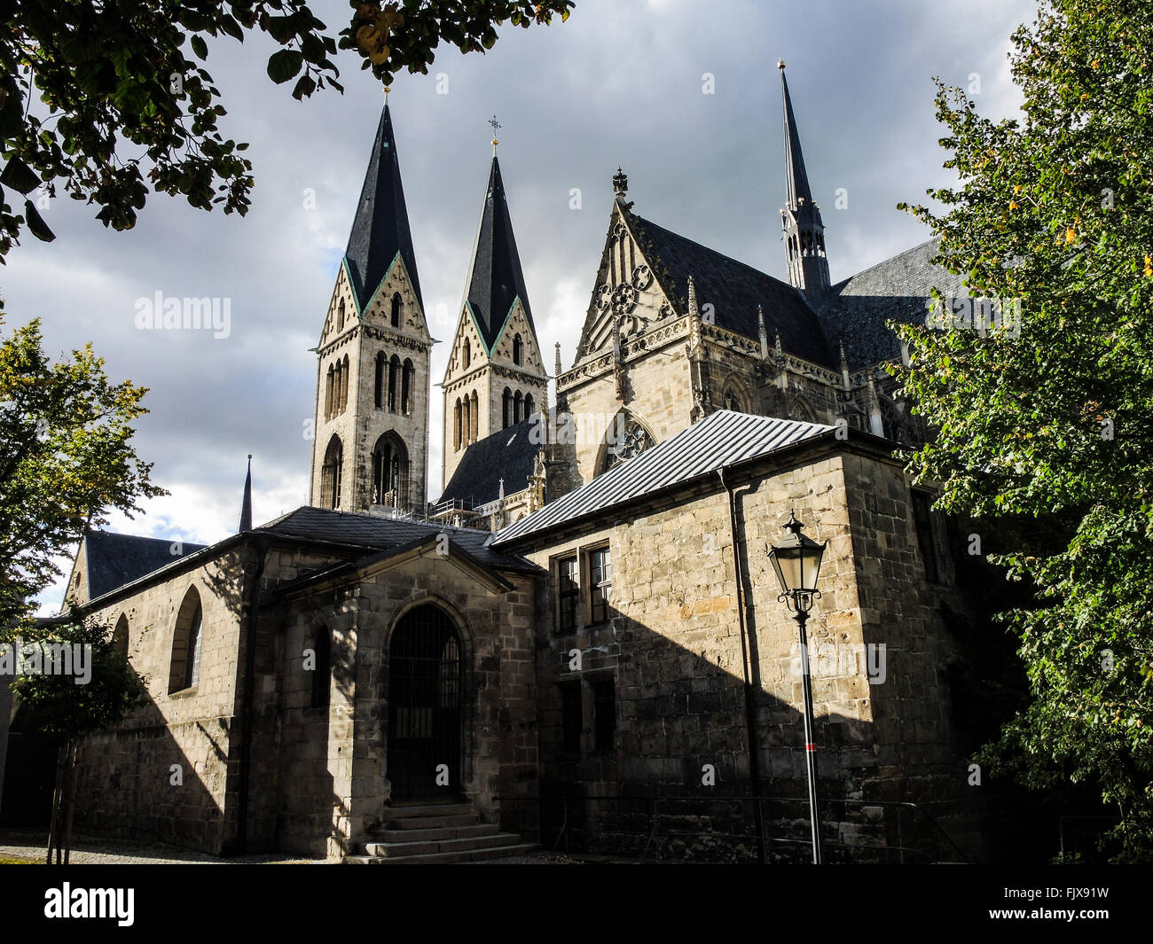 Cathedral halberstadt hi-res stock photography and images - Alamy