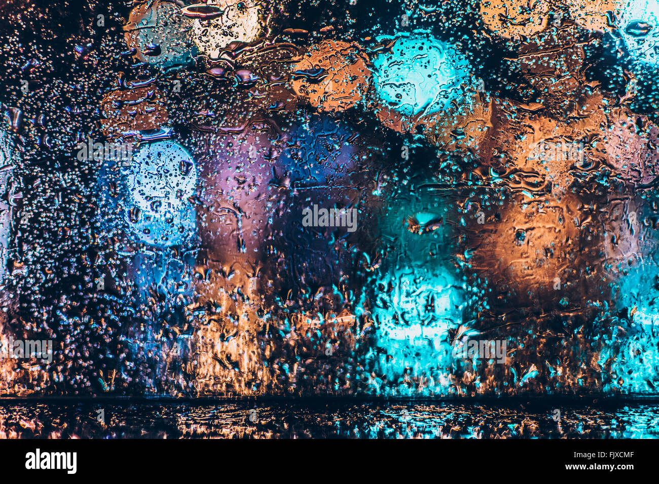 Window drop hi-res stock photography and images - Alamy