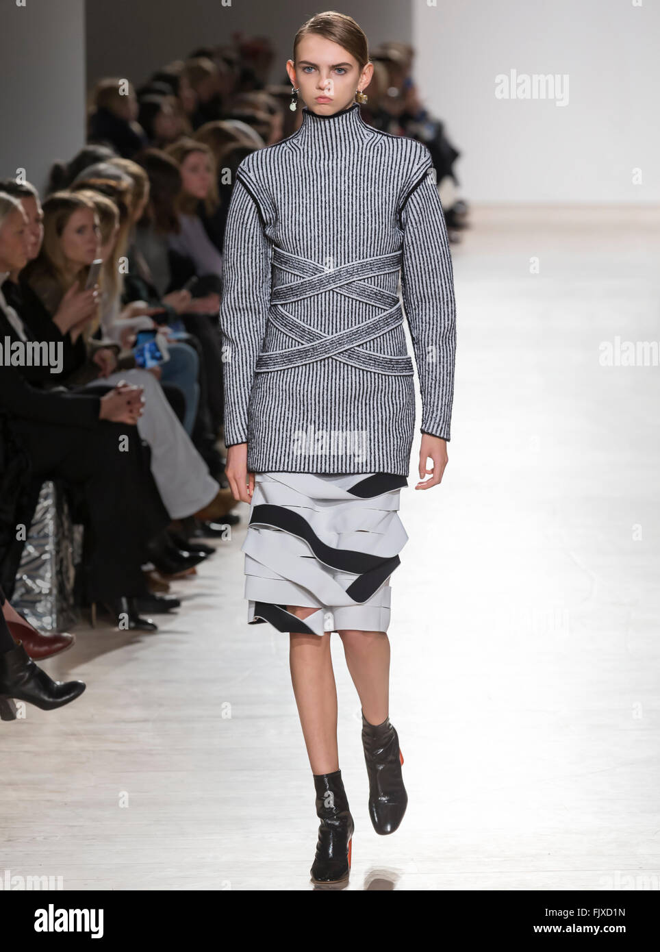 Molly bair hi-res stock photography and images - Alamy