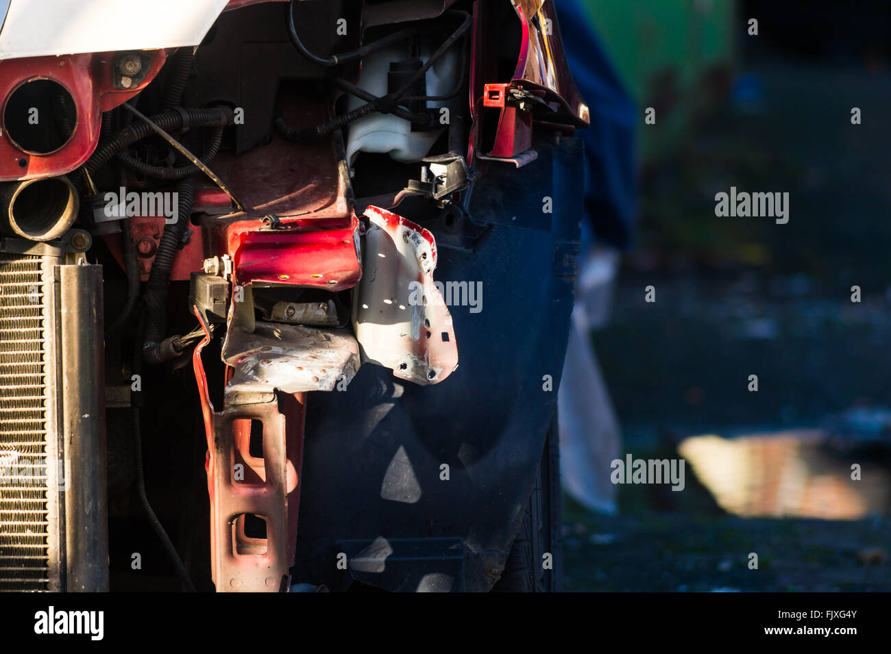 Car accident damaged headlight hi-res stock photography and images - Alamy