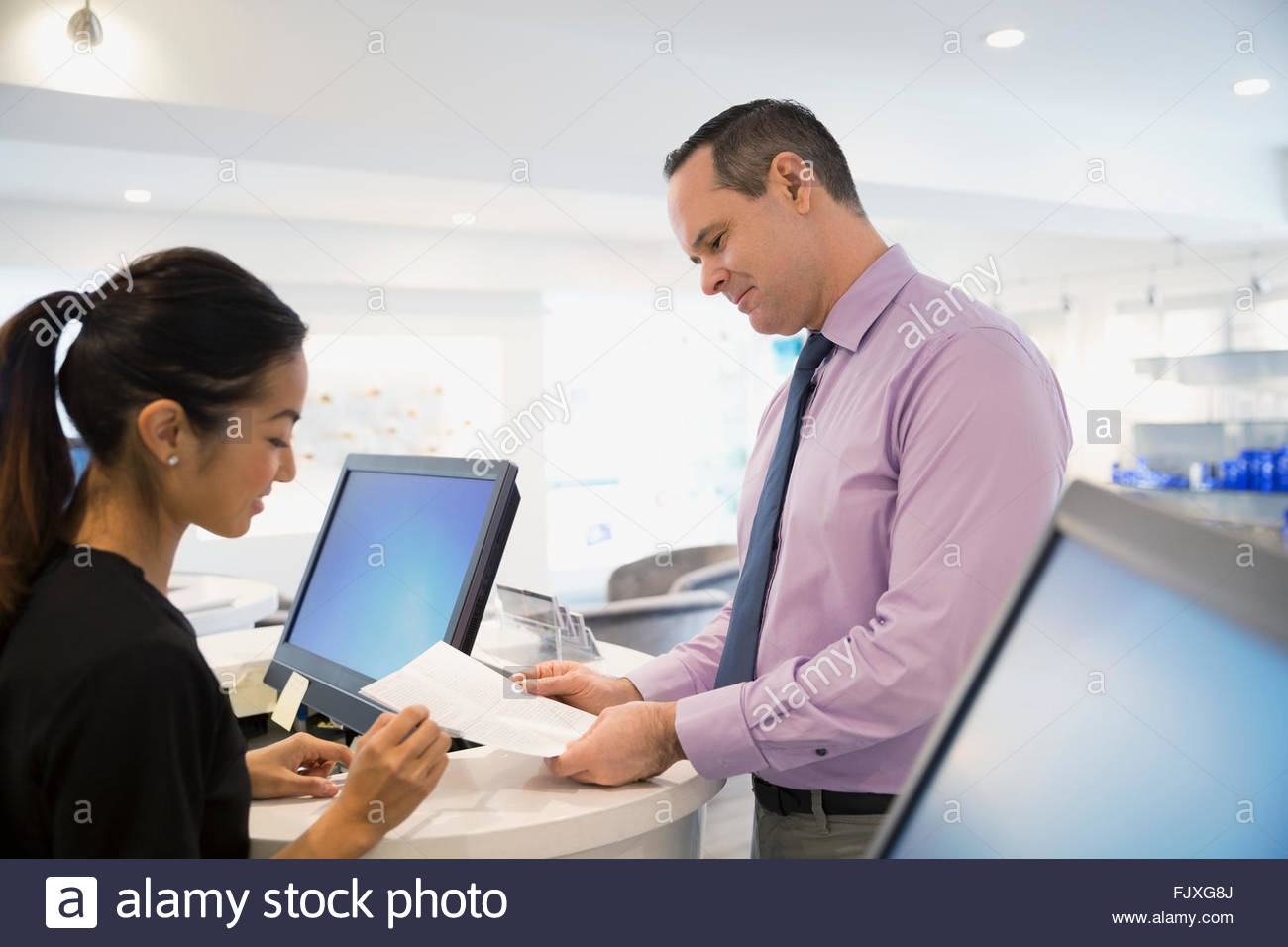 Business receptionist men 30 years hi-res stock photography and images ...
