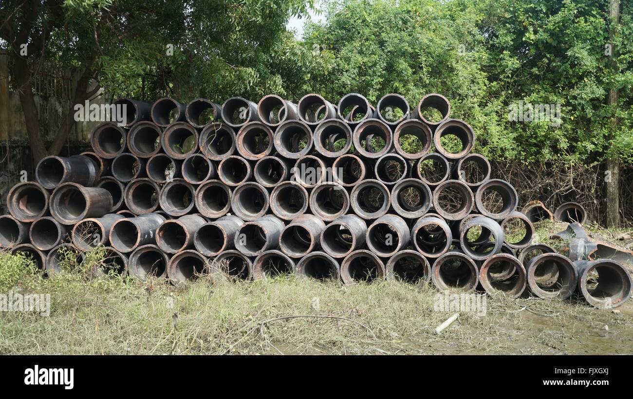 Stack old pipes field abandoned hi-res stock photography and images - Alamy