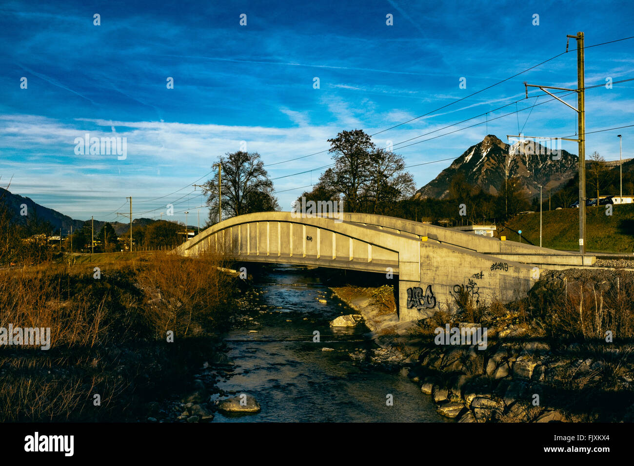 Footbridge over stream architecture hi-res stock photography and images ...