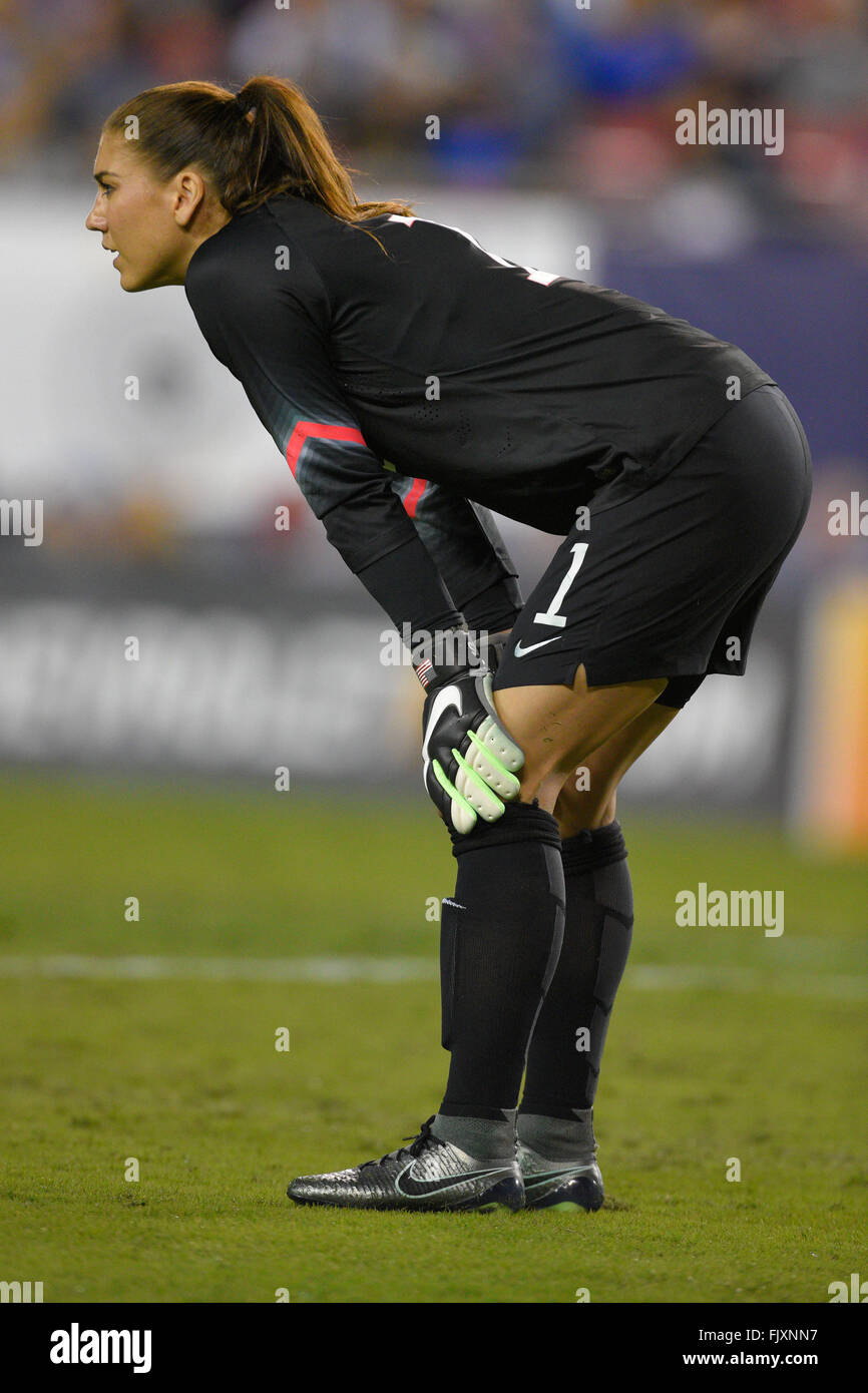 Tampa, Florida, USA. 3rd Mar, 2016. US Goalkeeper Hope Solo (1) in ...