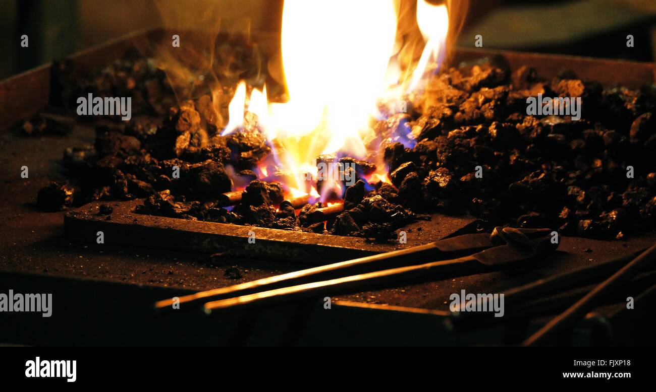 Coal Fire Stock Photos & Coal Fire Stock Images - Alamy