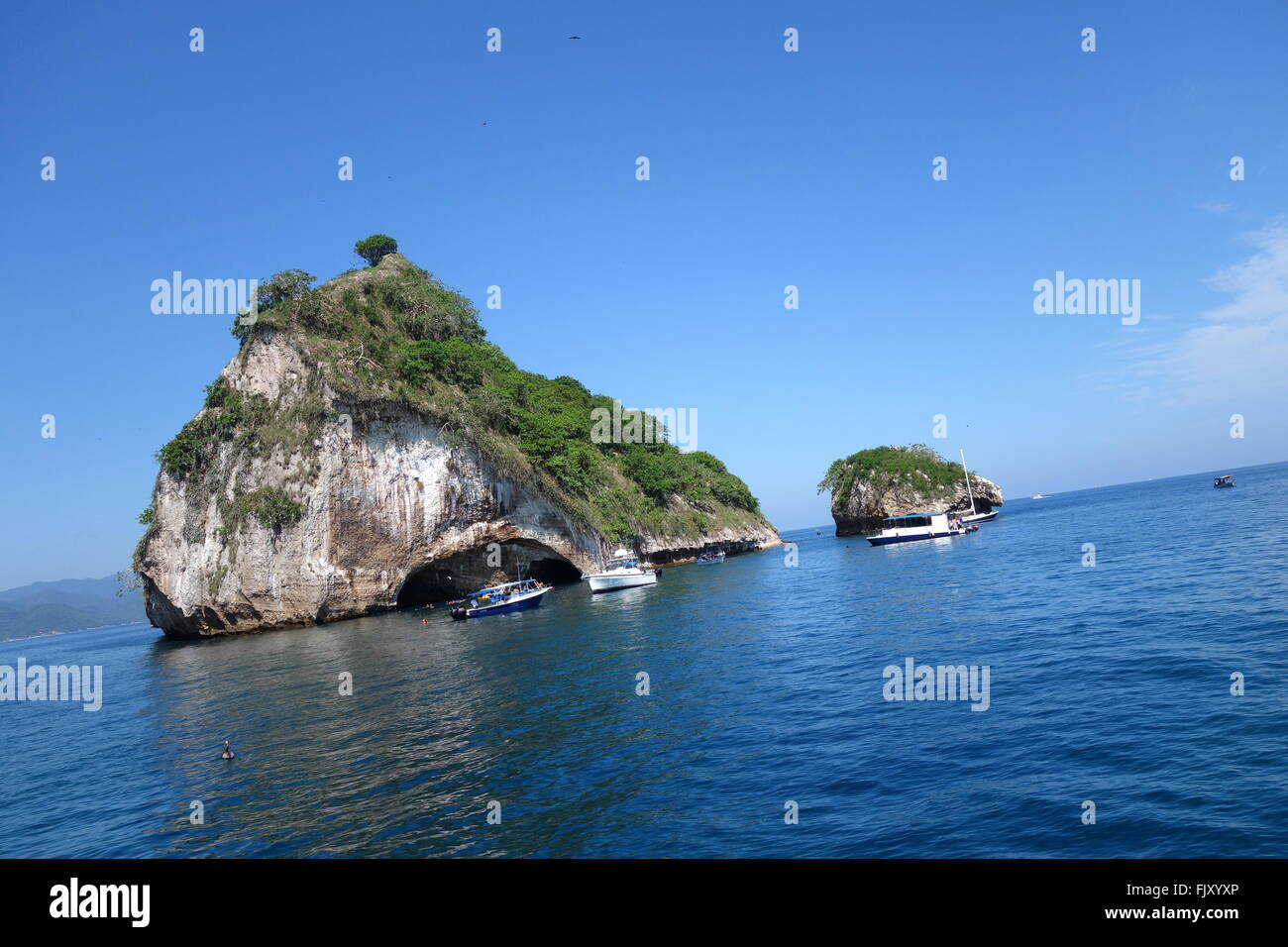 Los Arcos Rock Formations, Puerto Vallarta, Mexico Stock Photo - Alamy