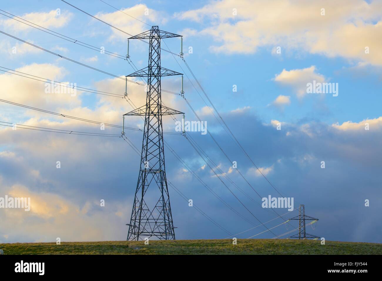 Terminal tower electricity pylon hi-res stock photography and images ...