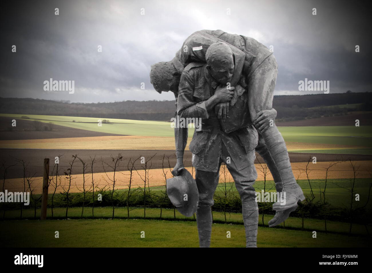 Australian soldier sculpture statue hi-res stock photography and images ...