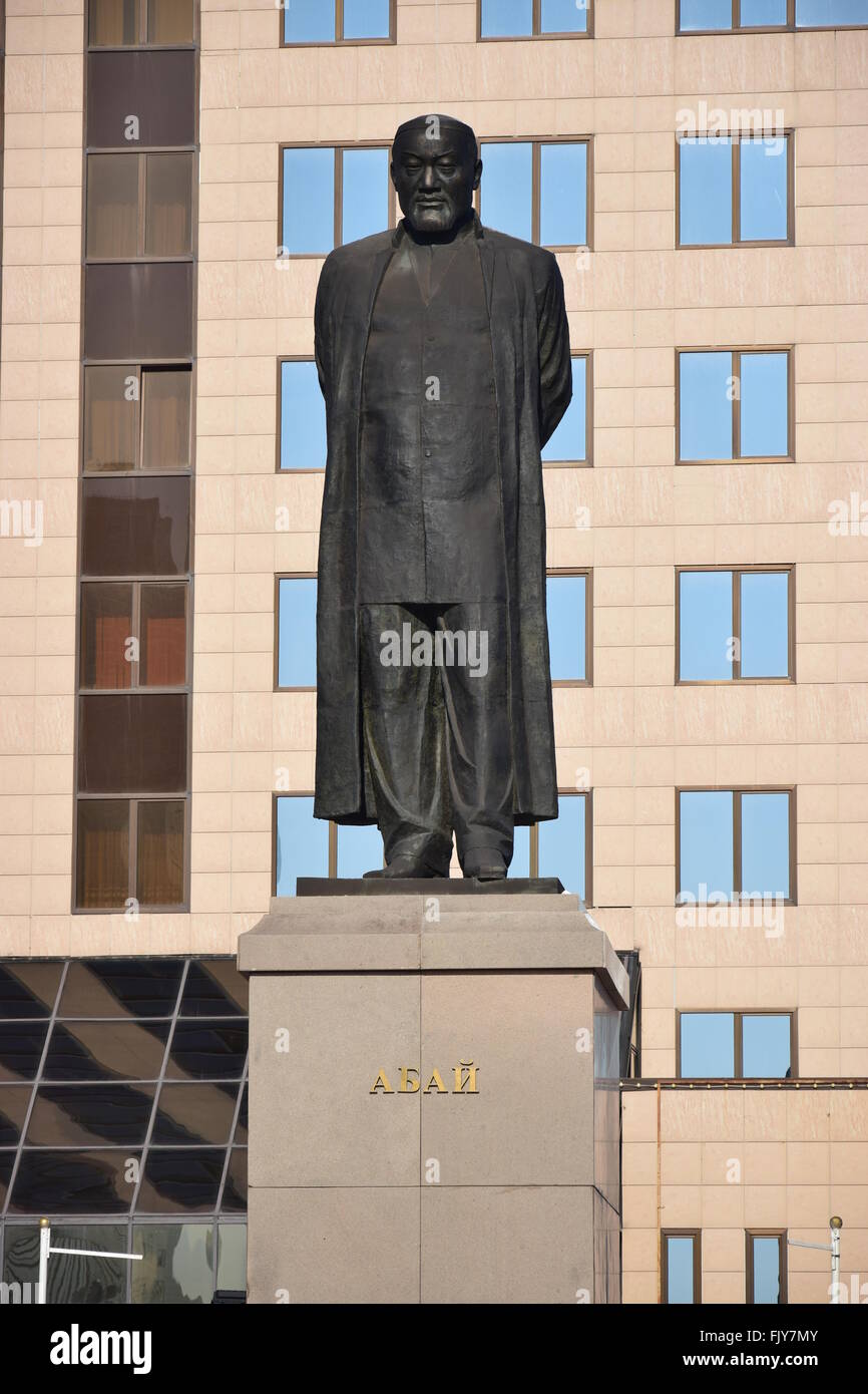 Street statue in Astana, Kazakhstan Stock Photo - Alamy