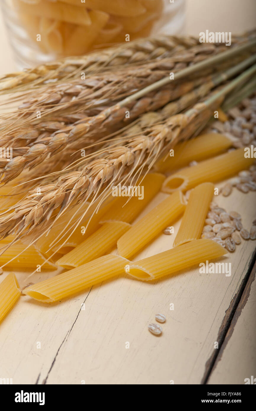 short Italian pasta penne with durum wheat grains Stock Photo - Alamy