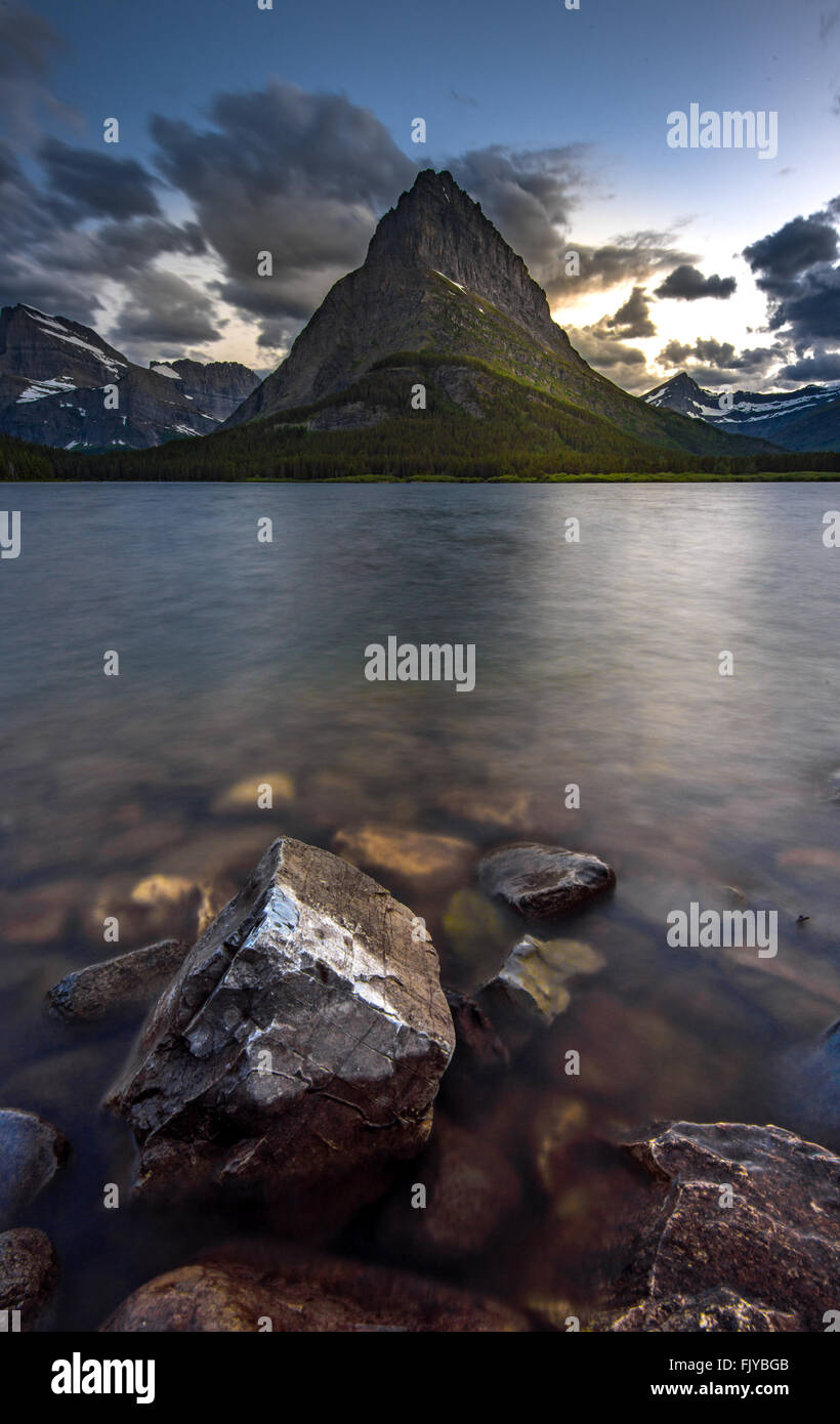 Swifcurrent lake hi-res stock photography and images - Alamy