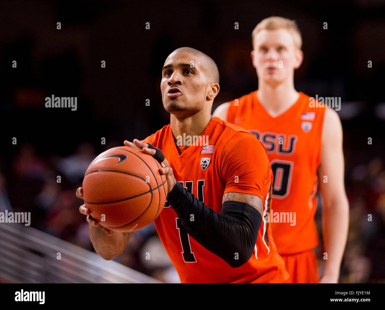 Los Angeles, CA, USA. 02nd Mar, 2016. Oregon State guard (1) Gary ...