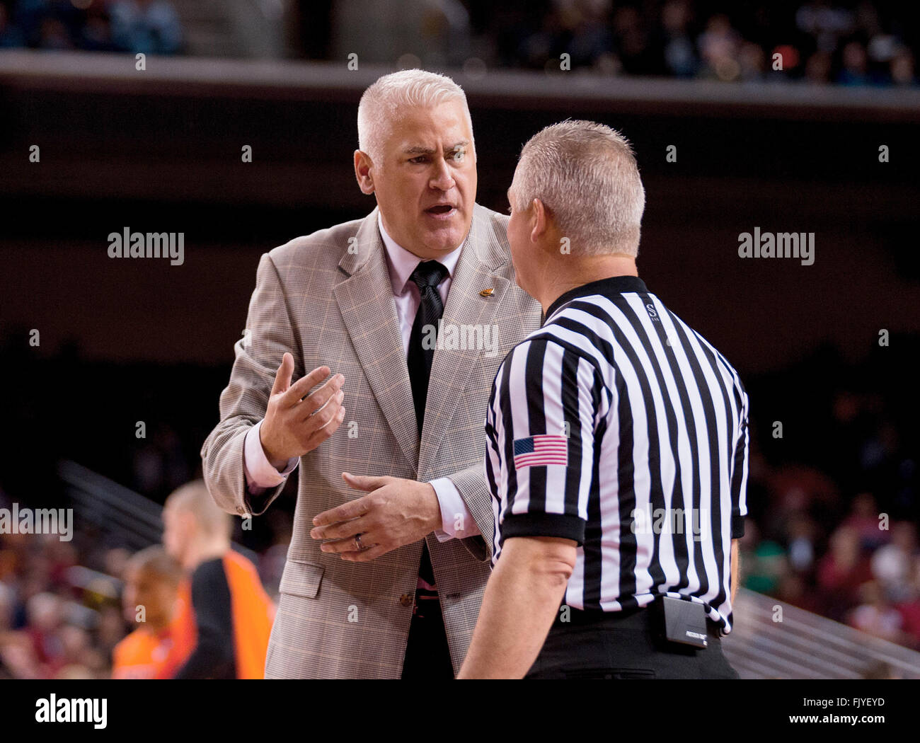 Los Angeles, CA, USA. 02nd Mar, 2016. Oregon State head coach Wayne ...