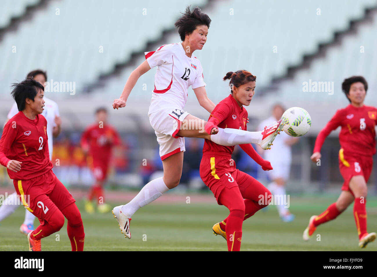 Kim yun mi hi-res stock photography and images - Alamy