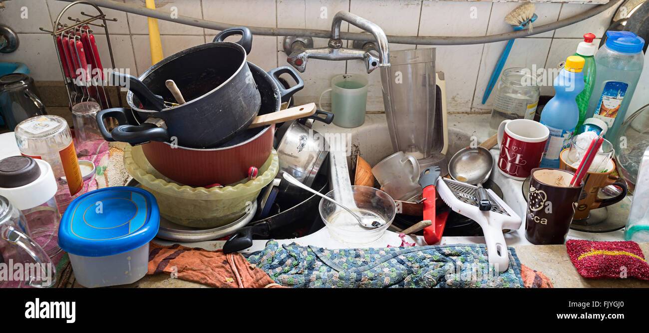 Filthy Kitchen High Resolution Stock Photography and Images - Alamy
