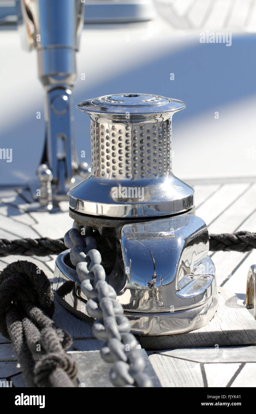 Capstan anchor hi-res stock photography and images - Alamy