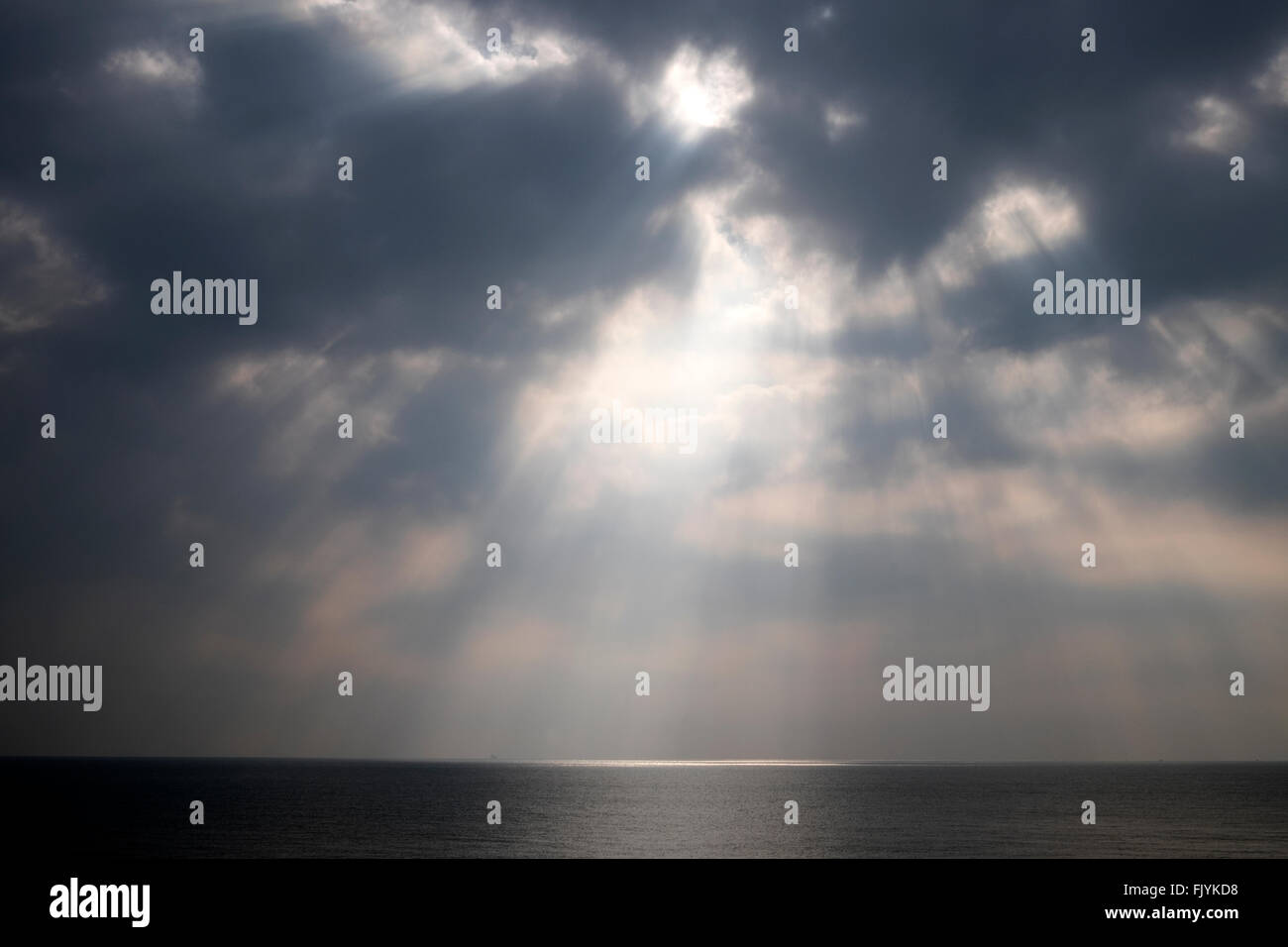 Rain clouds over oceans hi-res stock photography and images - Alamy