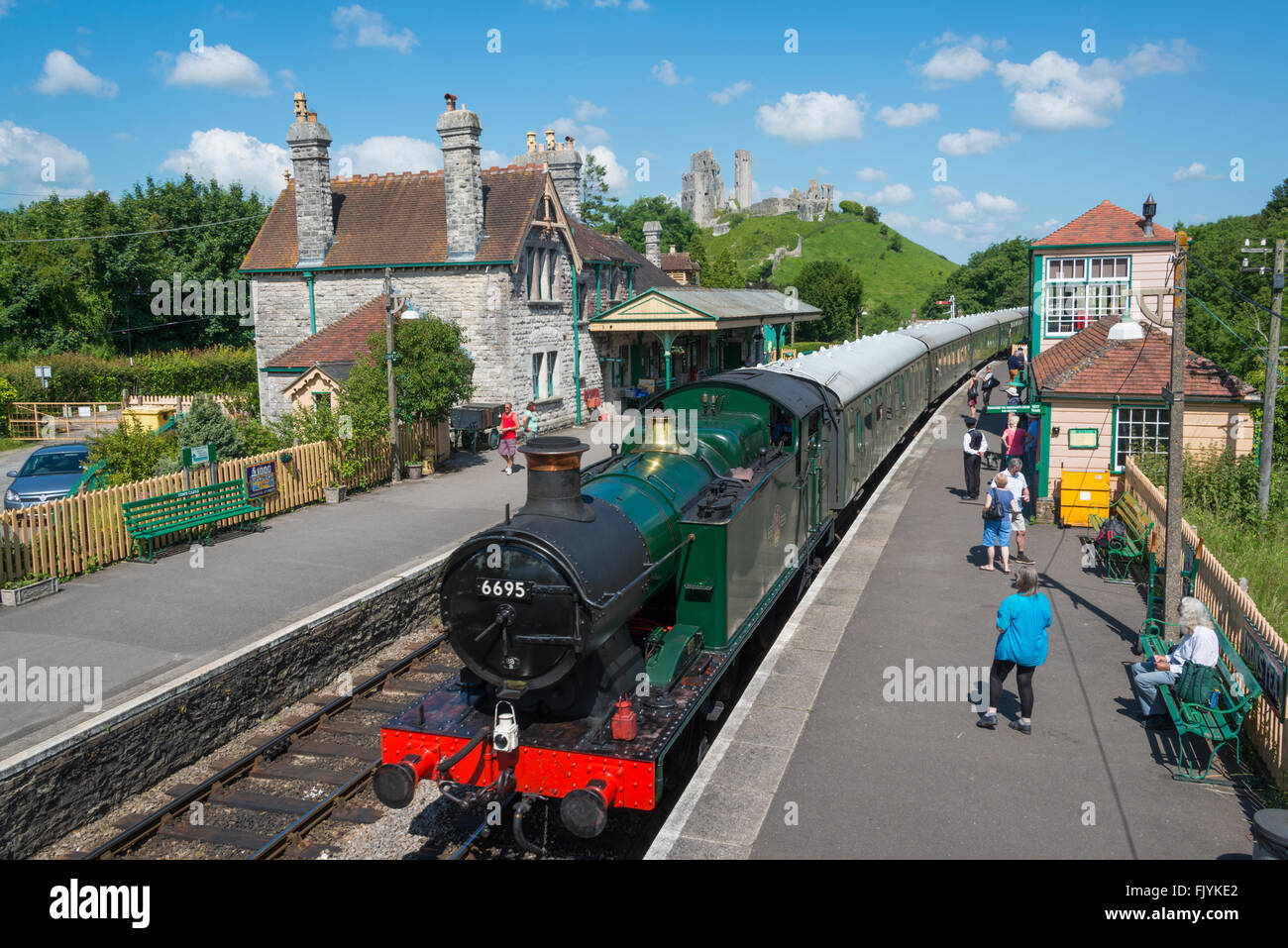 Train station of swanage railway at corfe castle hi-res stock ...