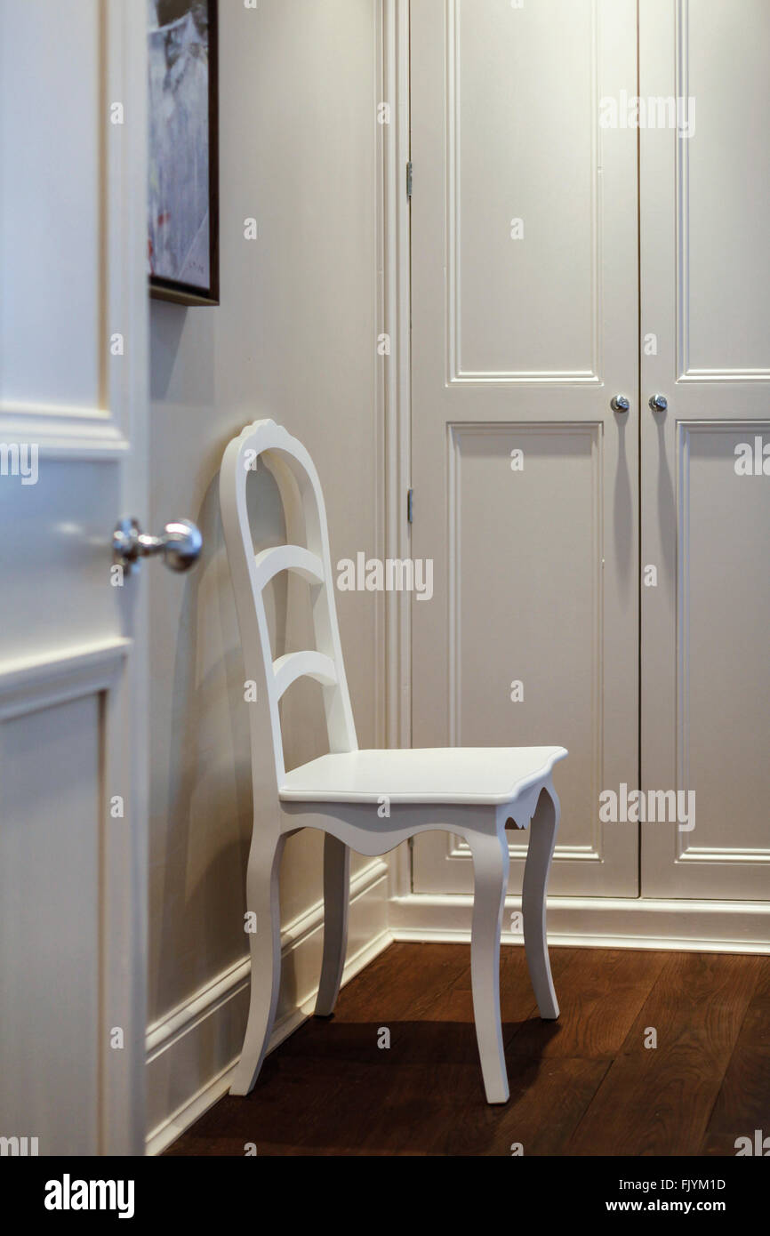 Bath chair hi-res stock photography and images - Alamy